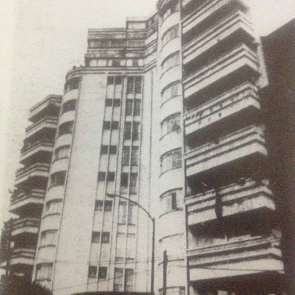 Galería de Clásicos de Arquitectura: Edificio Basurto / Francisco J. Serrano - 8