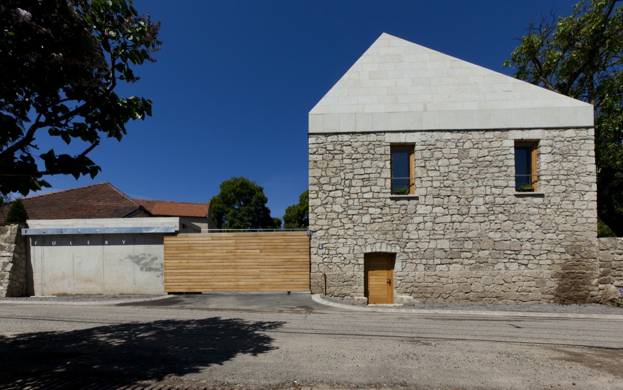 Galeria de Adega Füleky / Építész Stúdió - 2