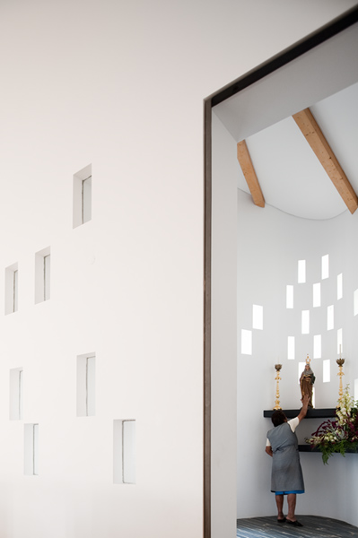Galeria de Capela de Santa Ana / e|348 arquitectura - 15