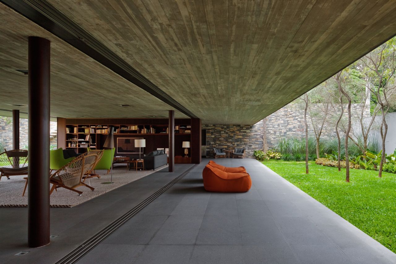 Galeria de Casa V4 / Studio Mk27- Marcio Kogan + Renata Furlanetto - 20