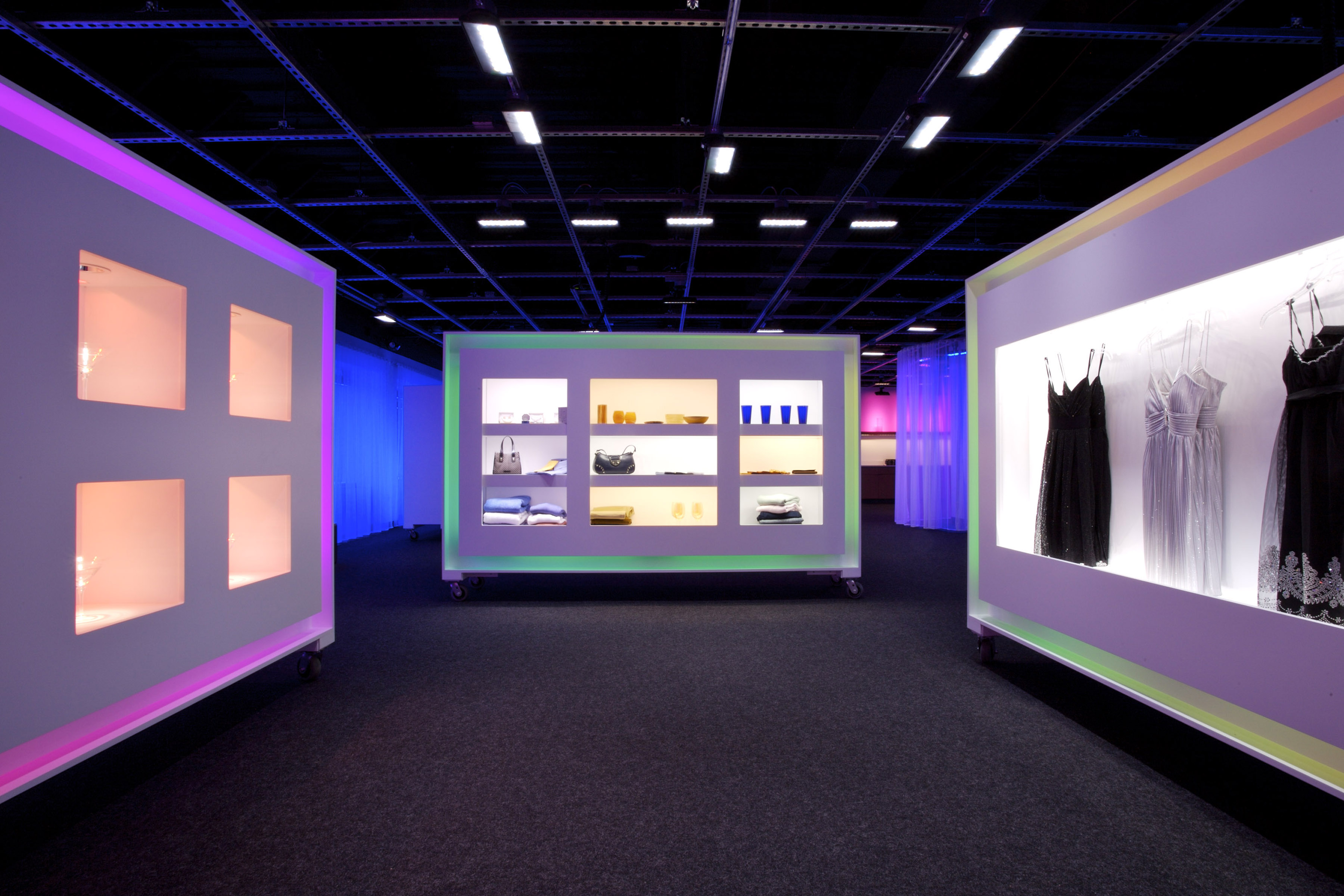 Sede Corporativa: Color Kinetics / Focus Lighting | ArchDaily Brasil