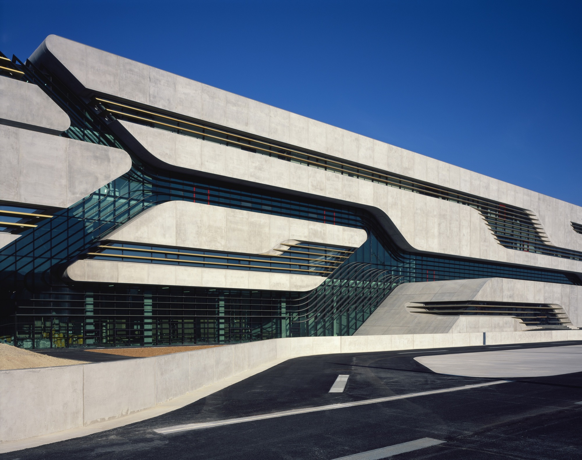 Galeria de Pierres Vives / Zaha Hadid Architects - 19
