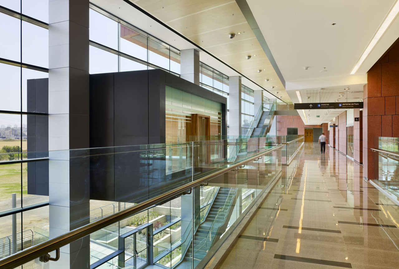 Gallery of Assuta Medical Center / Zeidler Partnership Architects ...