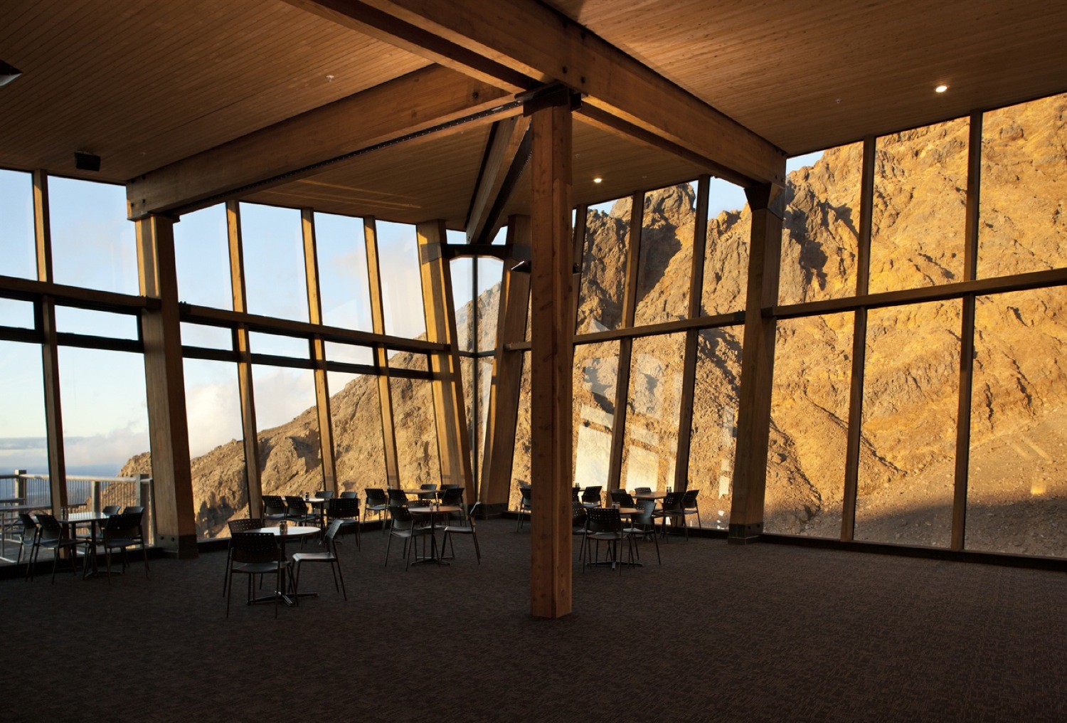 Gallery of Knoll Ridge Cafe / Harris Butt Architecture - 19