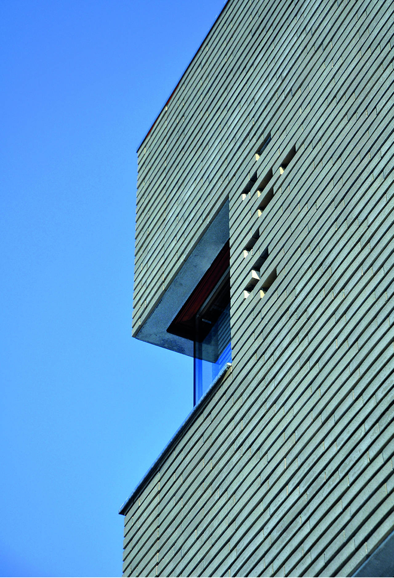 Gallery of Split View / U Architects - 5