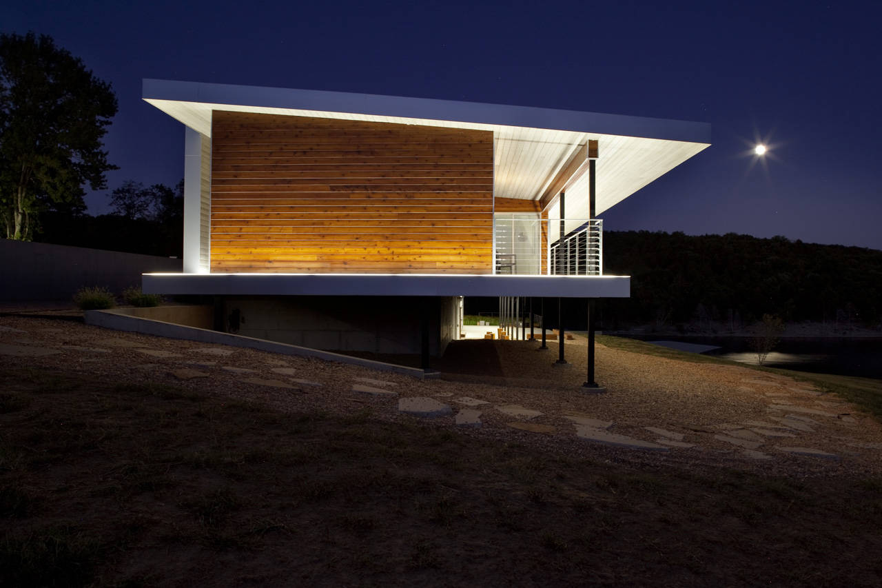 Gallery of Postcard House / Hufft Projects - 12