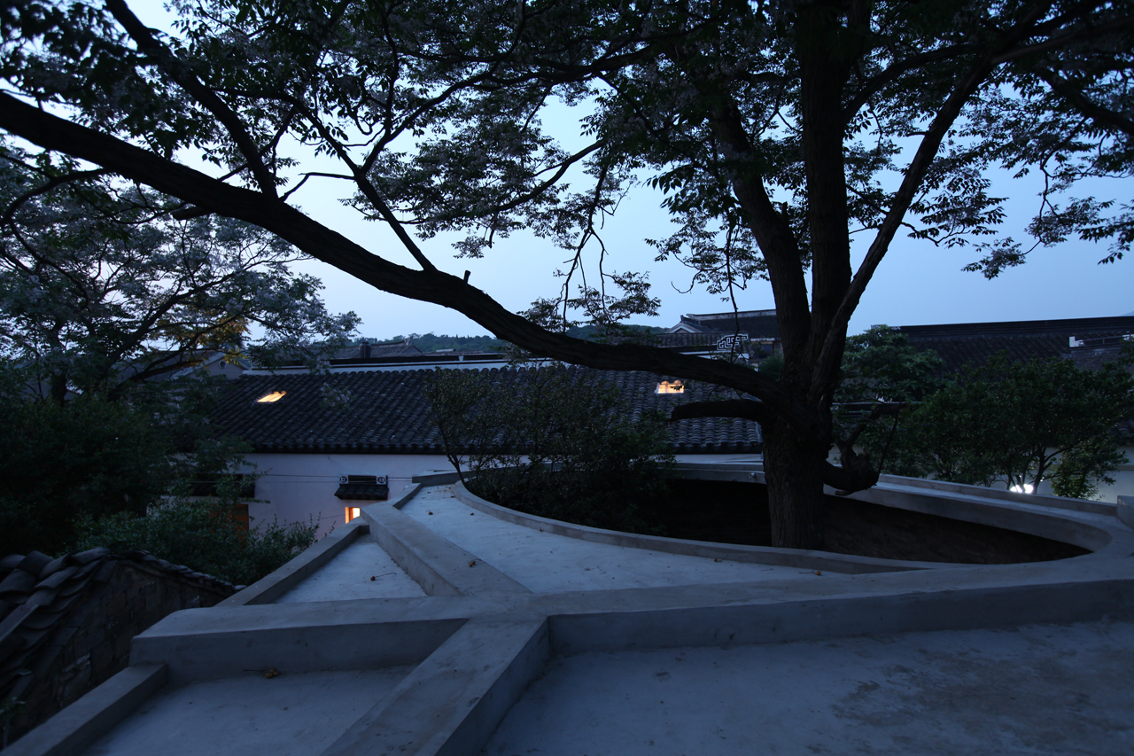 Gallery of Twin Trees Pavilion / Atelier Archmixing - 13