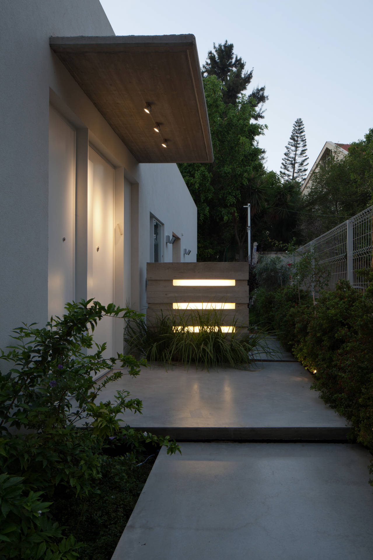 Gallery of Pathway House / Jacobs-Yaniv Architects - 17