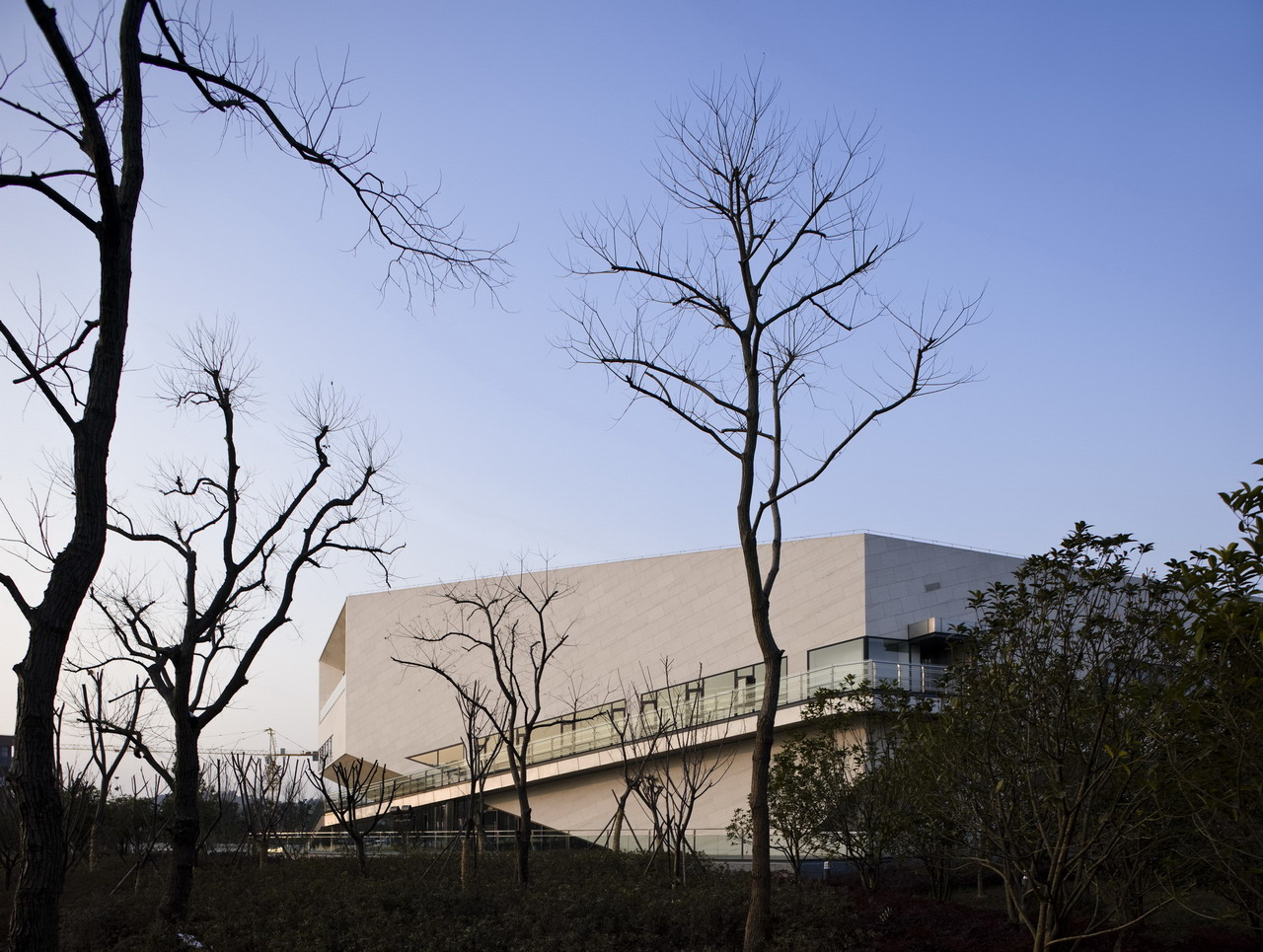 Gallery of Bio-Lake Reception Center / Zephyr Architects - 9