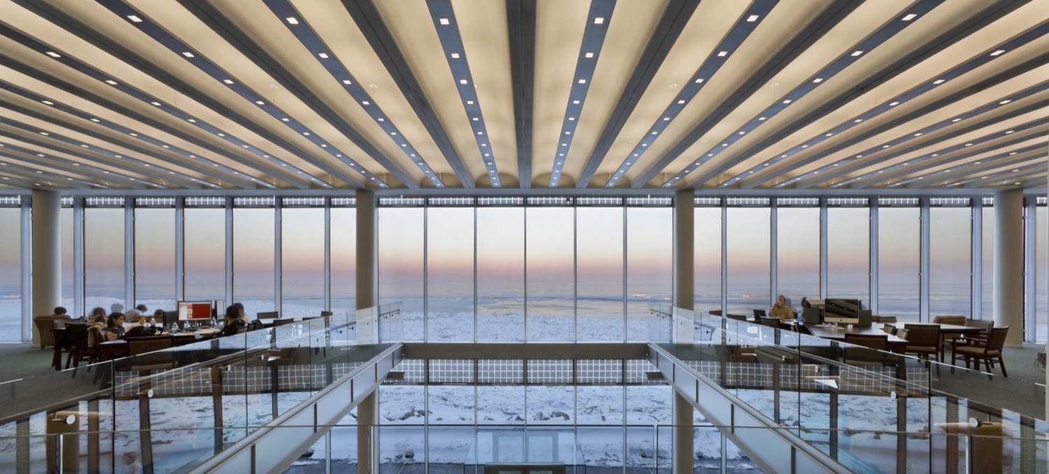 Gallery of The Richard J. Klarchek Information Commons / Solomon ...