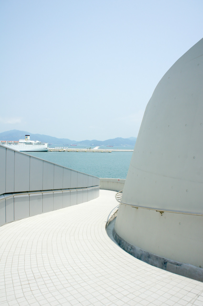 Gallery of One Ocean, Thematic Pavilion EXPO 2012 / soma - 12
