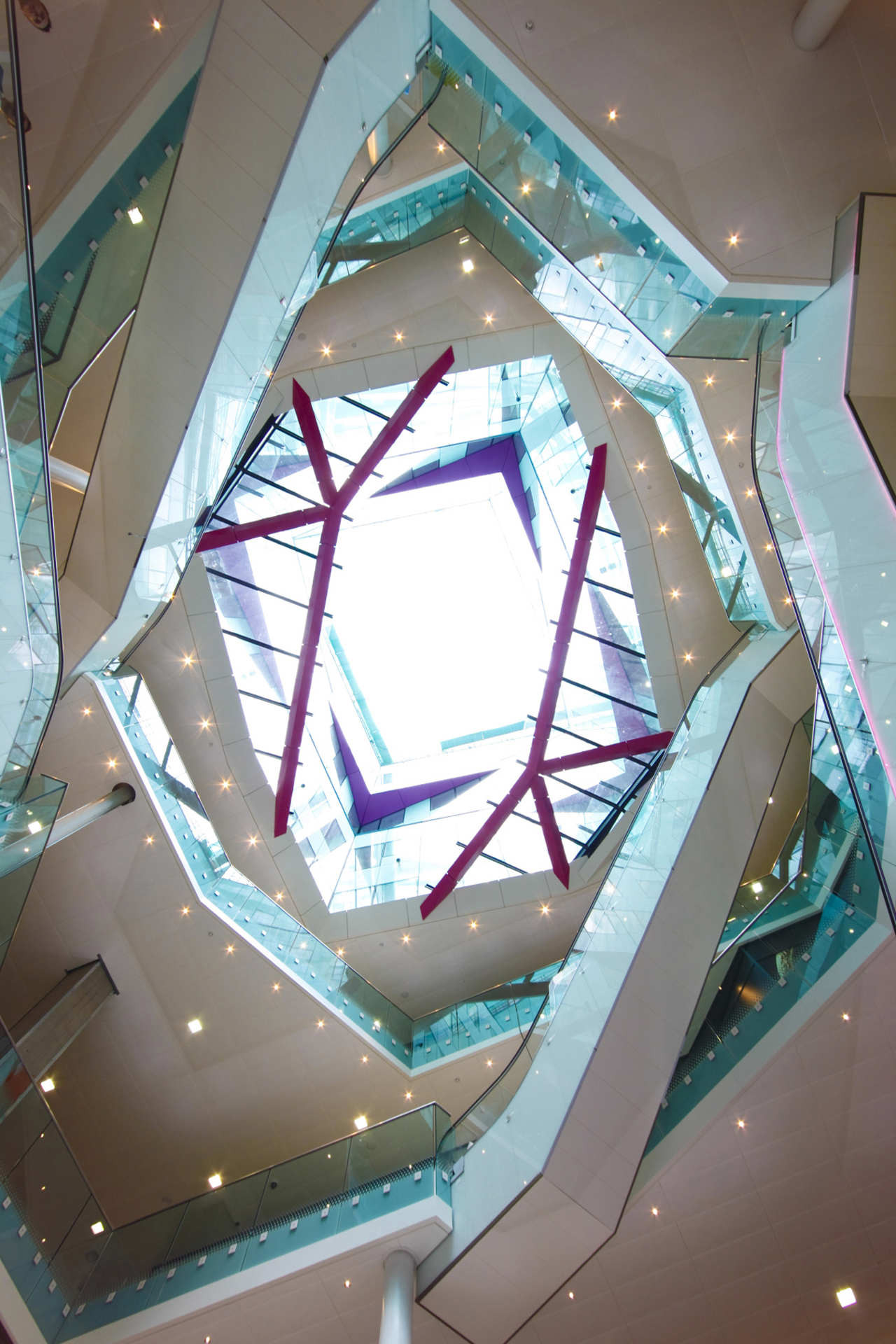 Gallery of The Cube / Make Architects - 7