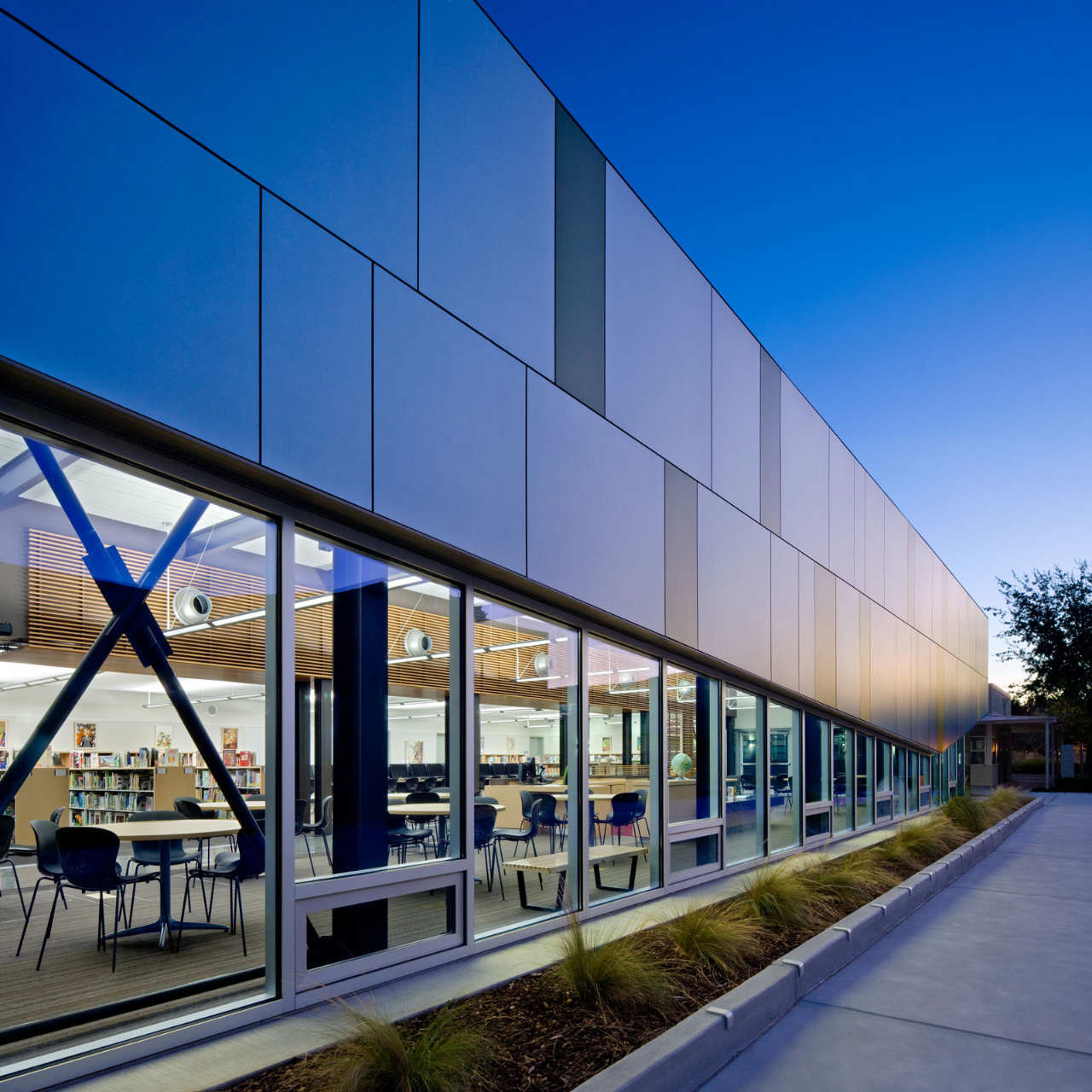 Gallery of Orchard Library / HMC Architects - 13