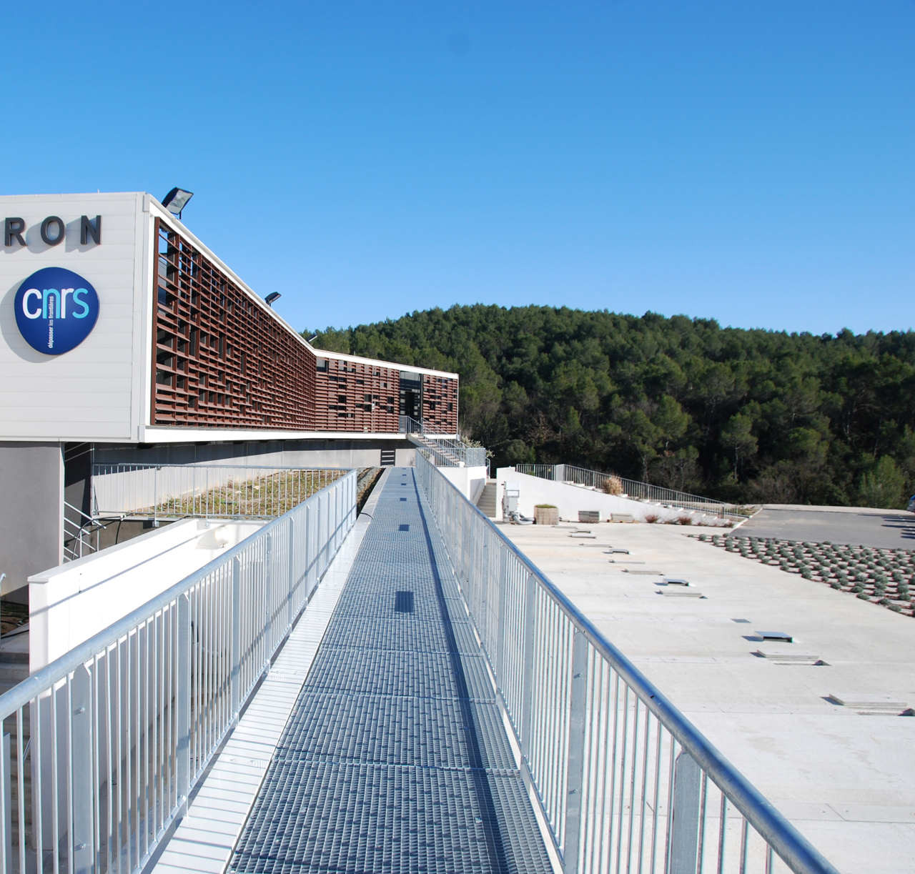 Gallery of Ecotron / MDR Architectes - 9