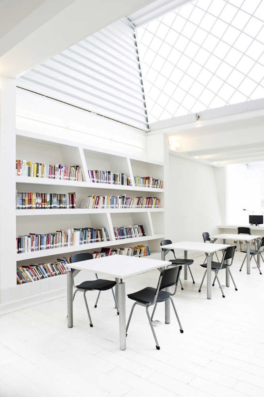 Gallery of Taltal Public Library / Murúa-Valenzuela - 20