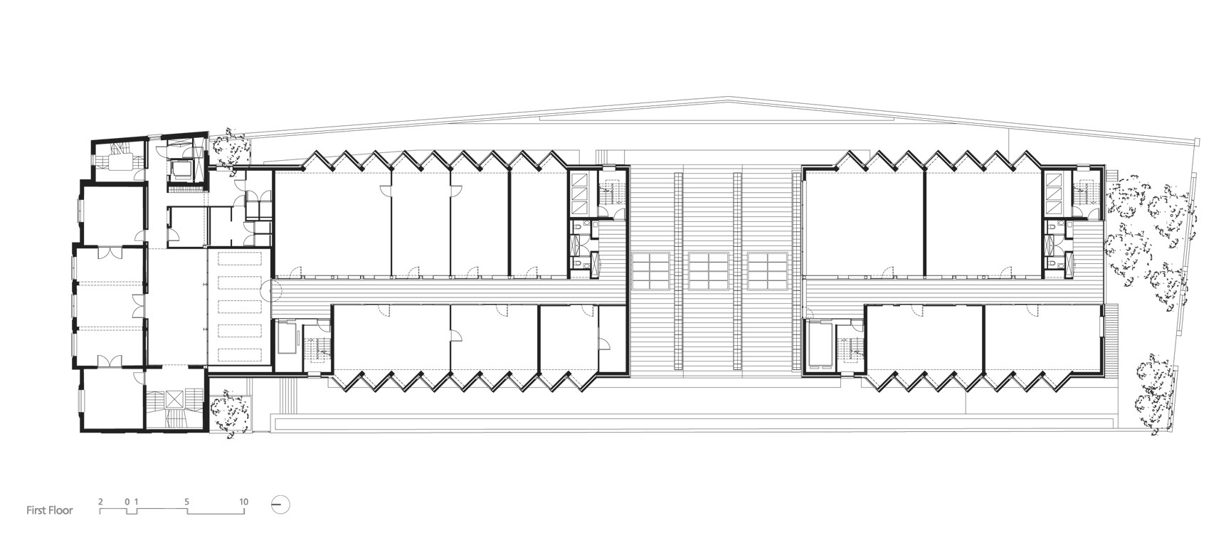 Gallery of Atelier Building / Cruz y Ortiz Arquitectos - 11