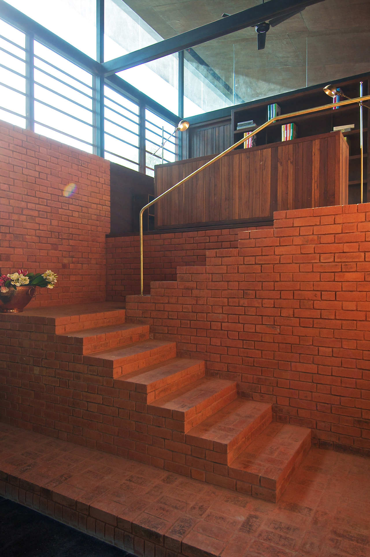 Gallery of The Brick Kiln House / SPASM Design Architects - 20