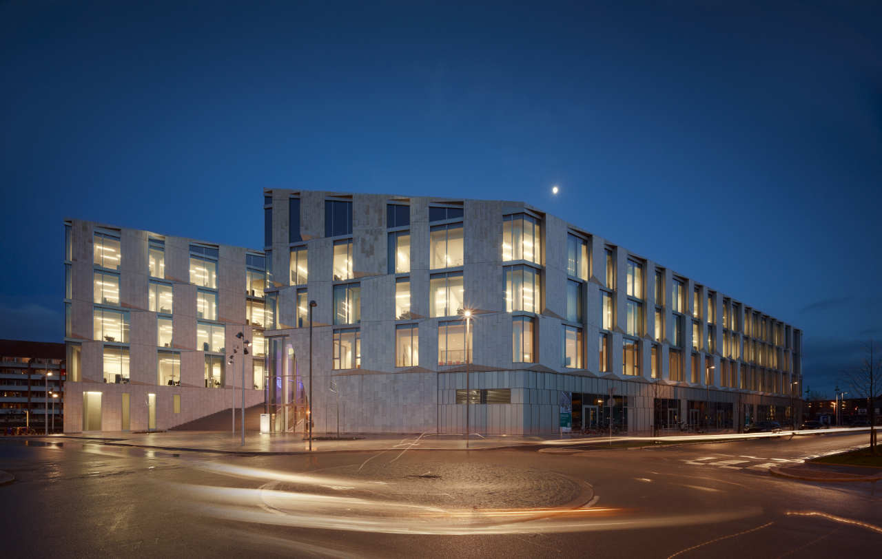 Gallery of KPMG Headquarters / 3XN Architects - 6