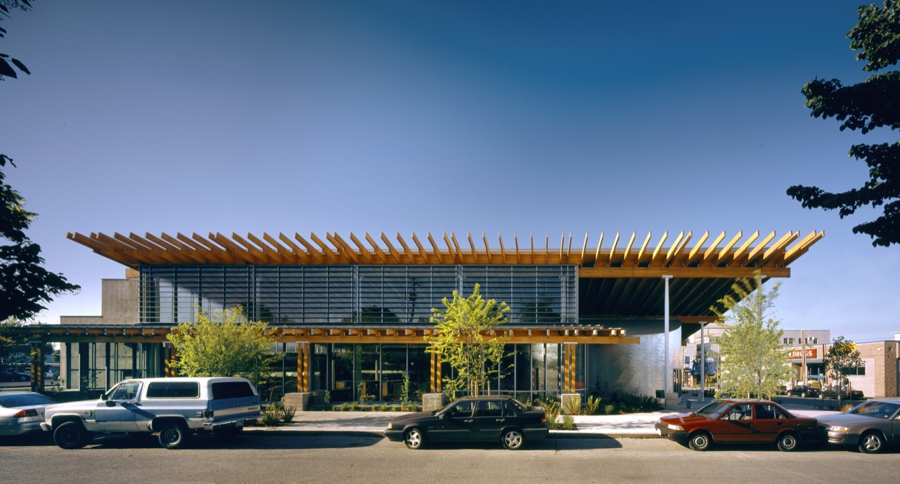 Gallery of Ballard Library and Neighborhood Service Center / Bohlin ...