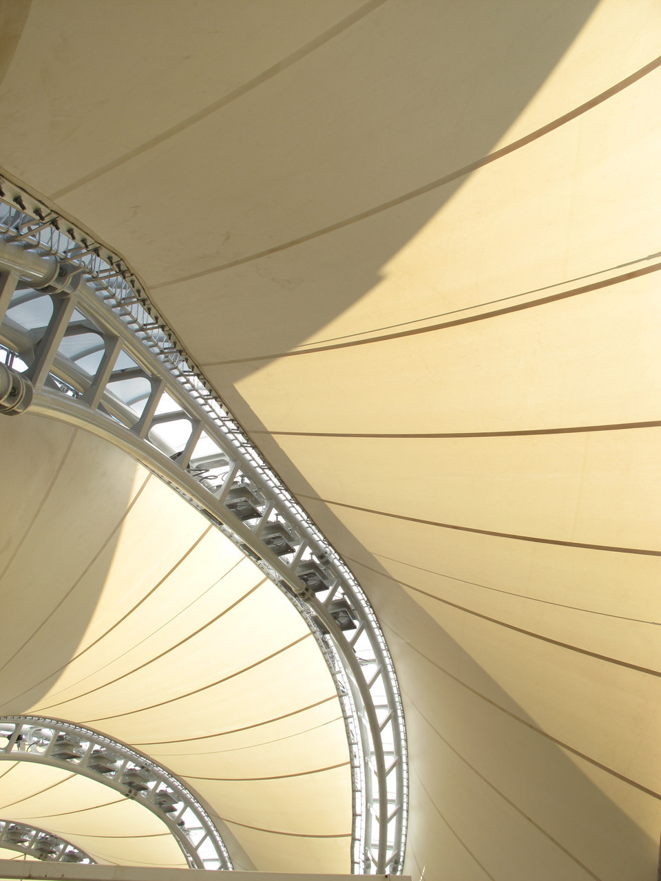 Gallery of United Nations Porte Cochere / FTL Design Engineering Studio - 6