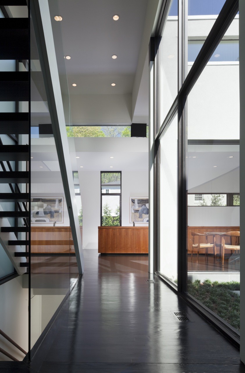 Gallery of Jigsaw Residence / David Jameson Architect - 13