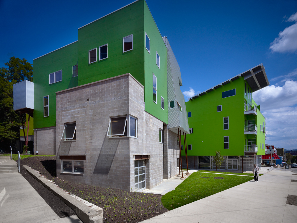 Gallery of Glass Lofts / Front Studio Architects - 7