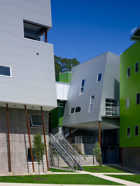 Gallery of Glass Lofts / Front Studio Architects - 8