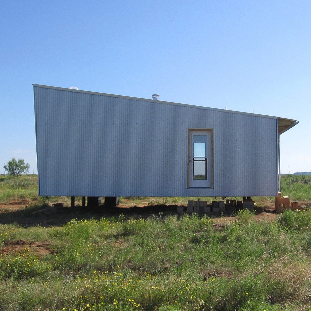 Gallery of Sustainable Cabin / Texas Tech University - 16