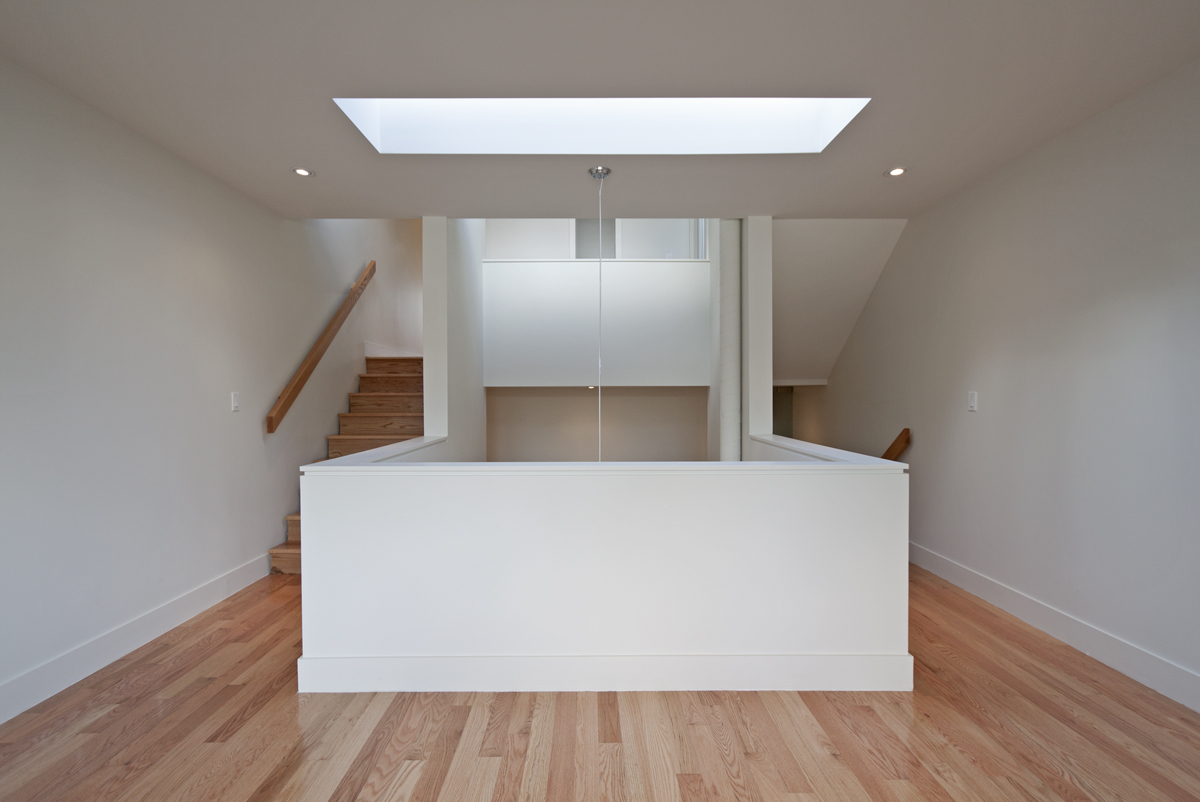 Gallery of Shaft House / rzlbd - 7