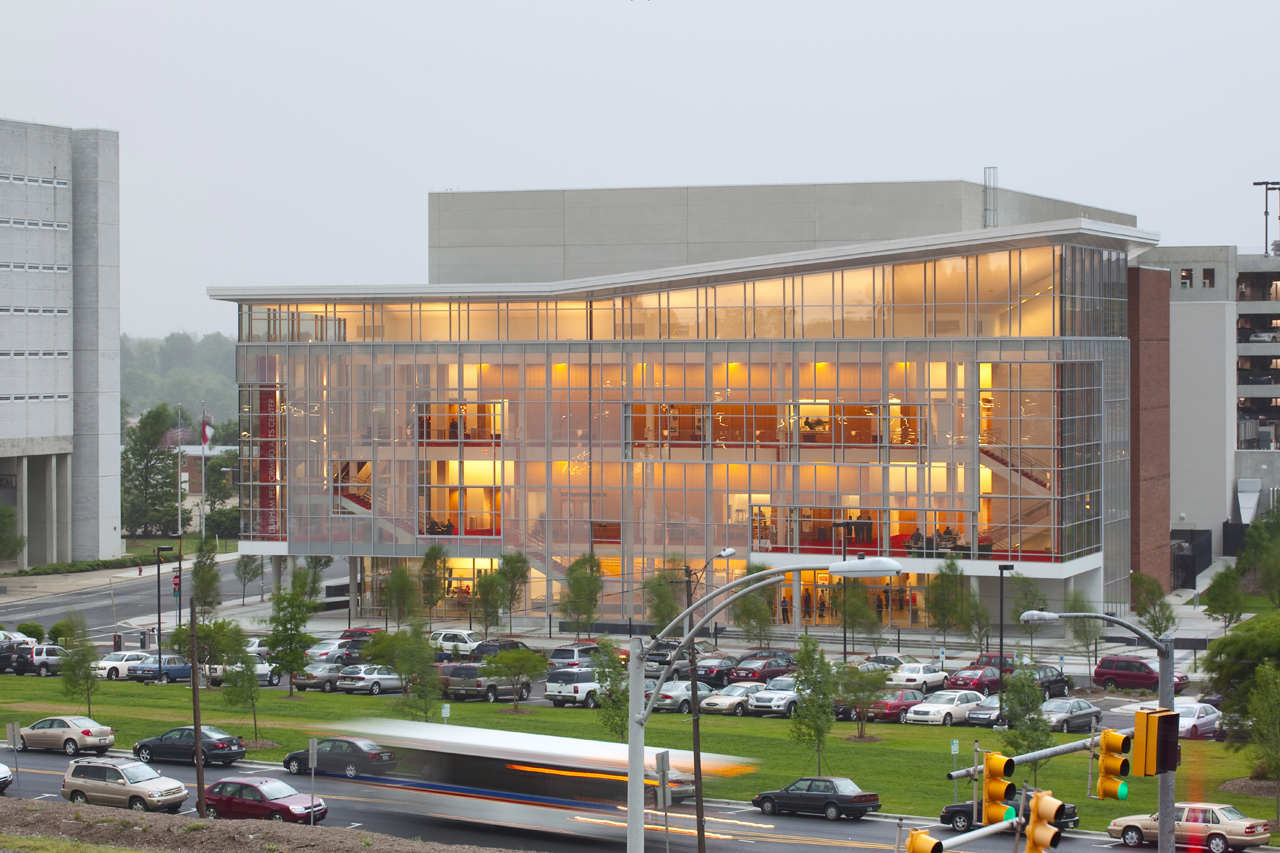Gallery of The Durham Performing Arts Center / Szostak Design - 15