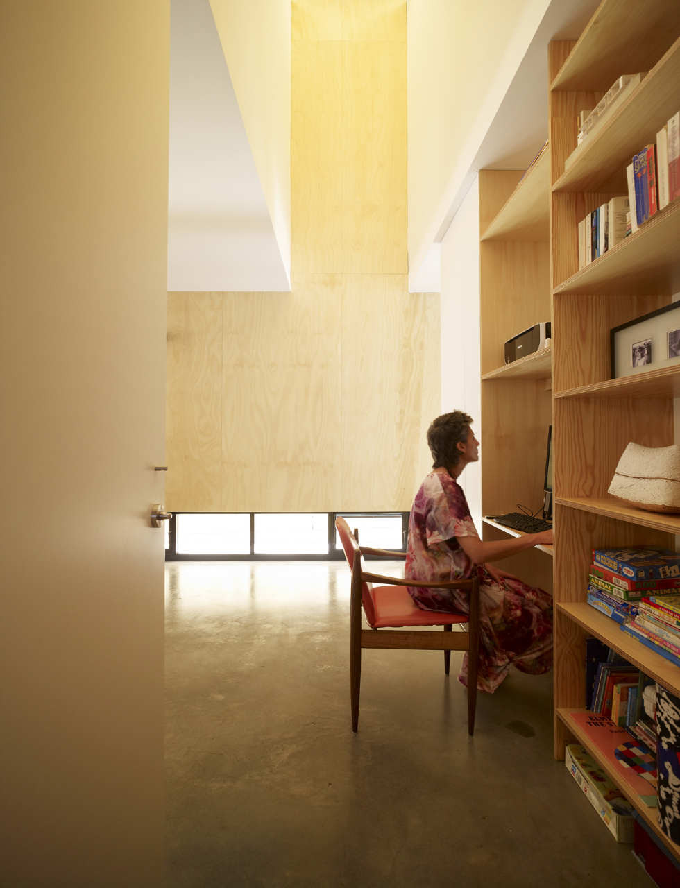 Gallery of House Shmukler / Tribe Studio Architects - 10