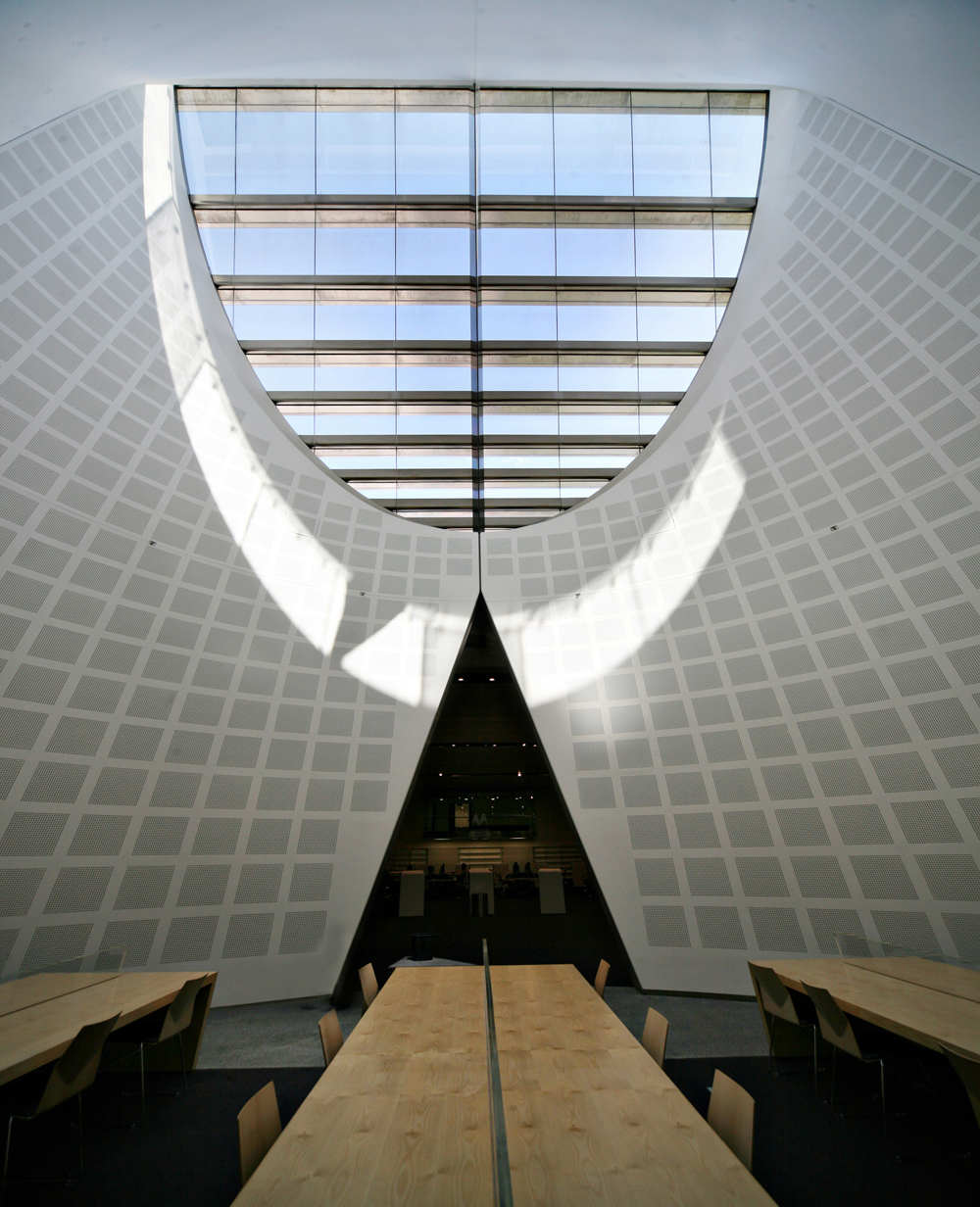 Gallery of Faculty of Law, University of Sydney / FJMT - 8