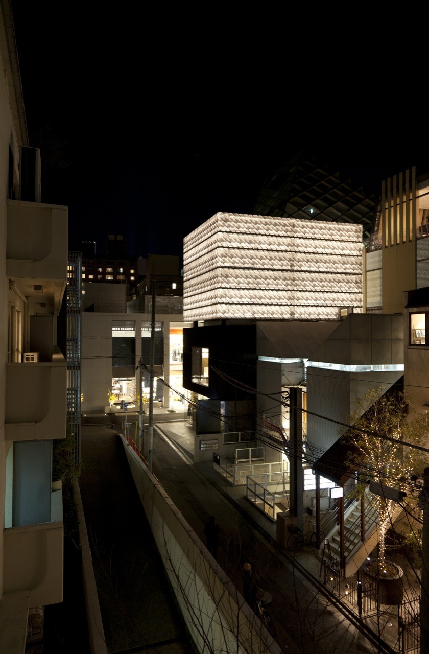 Gallery of Marc Jacobs Tokyo Flagship Building / Jaklitsch/Gardner ...