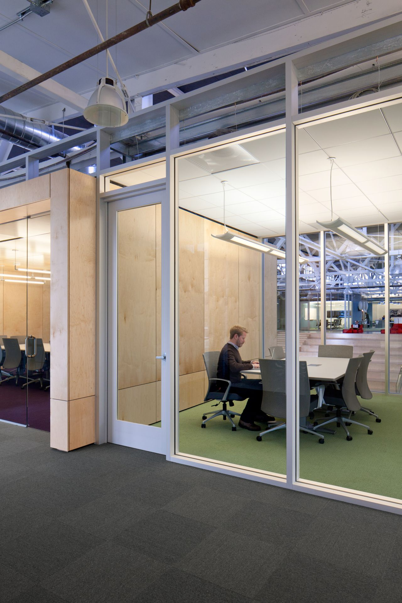 Gallery of Atlassian Offices / Studio Sarah Willmer - 13