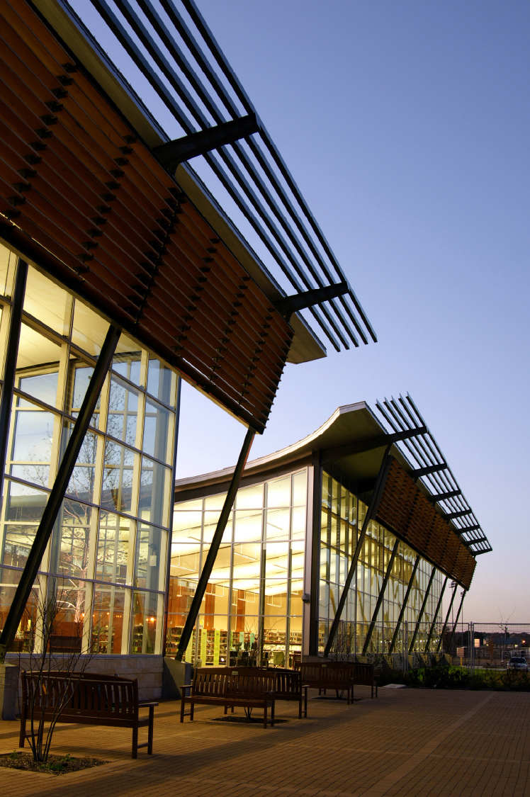 Gallery of Schertz Public Library / Kell Muñoz Architects - 4