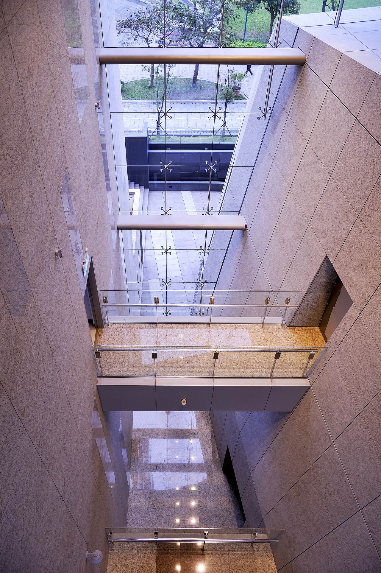 Gallery of Kelti Center / KRIS YAO | ARTECH - 5