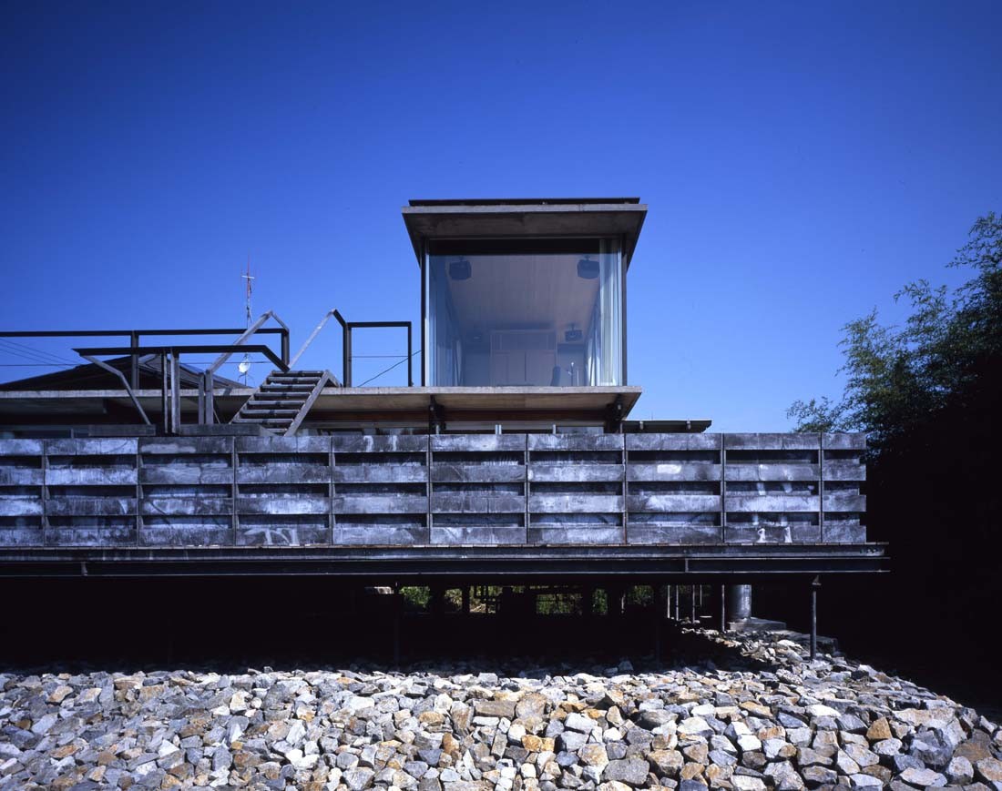 Gallery of Hover House / Naf Architect & Design - 3