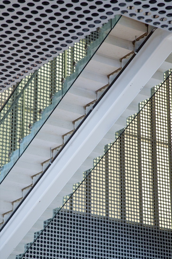 Gallery of Tampa Museum of Art / Stanley Saitowitz | Natoma Architects - 33