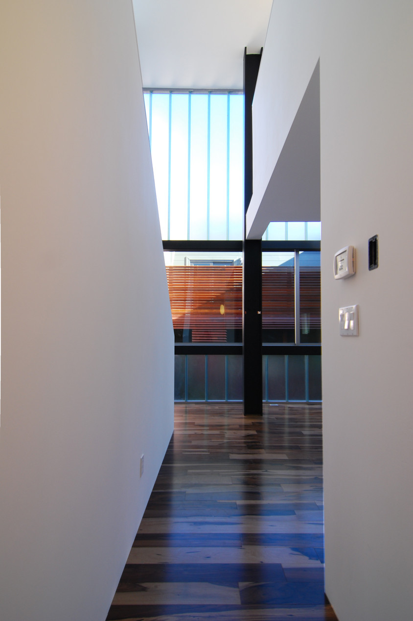 Gallery of PS House / Iwamoto Scott - 18