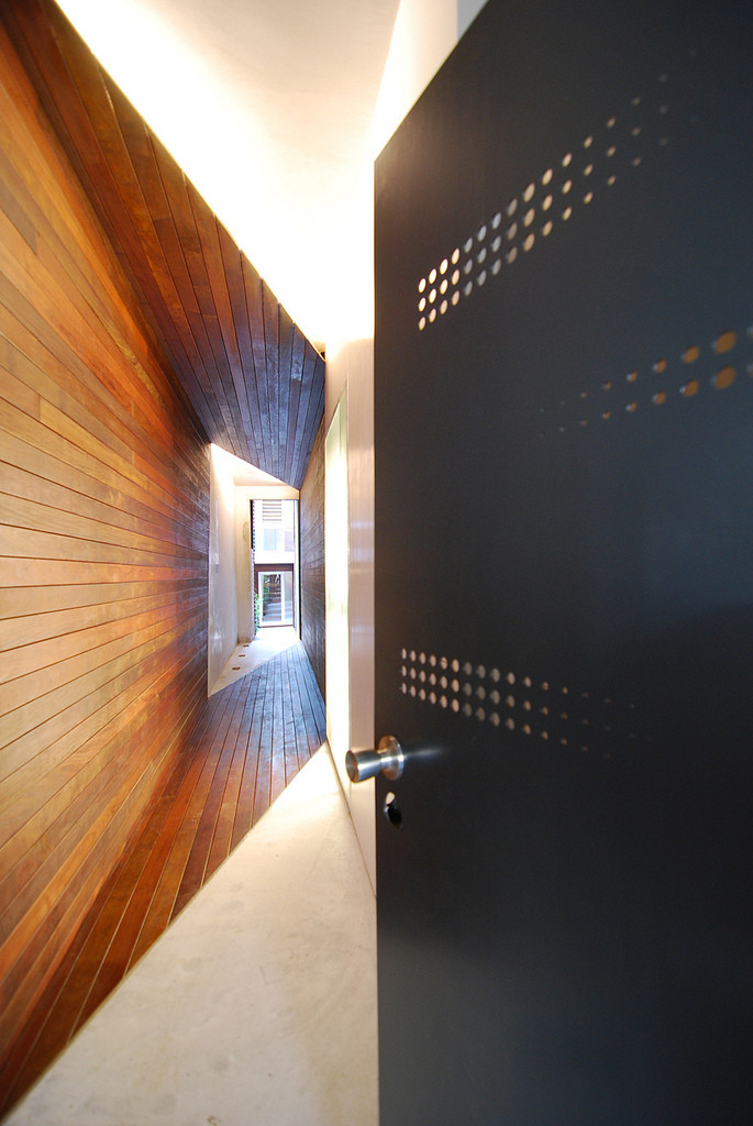 Gallery of PS House / Iwamoto Scott - 25