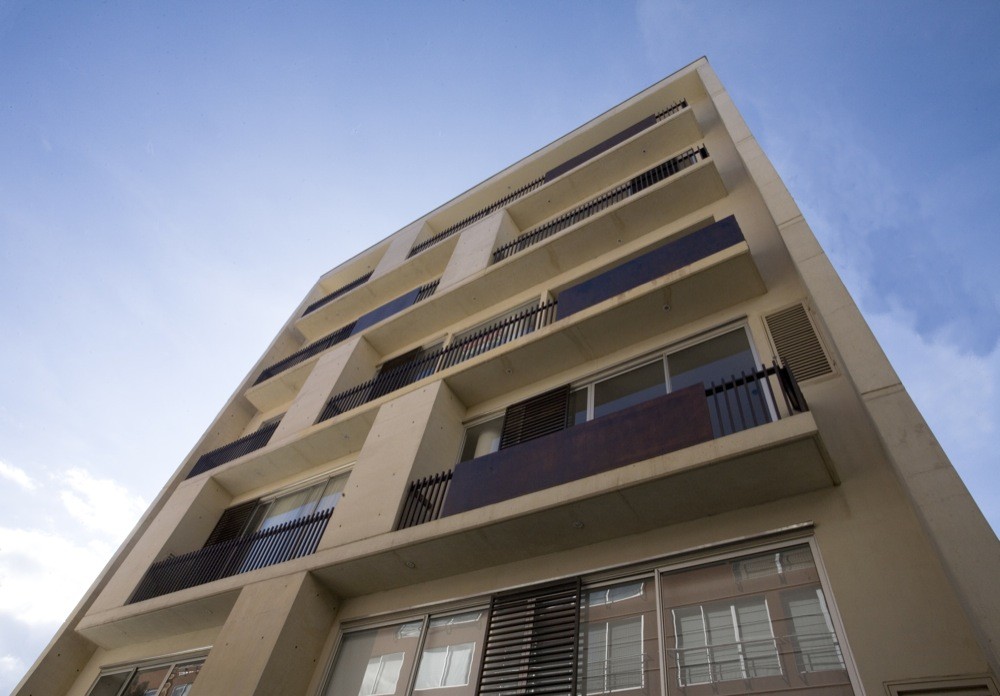 画廊 Athikia Building / Daniel Bonilla Arquitectos - 11