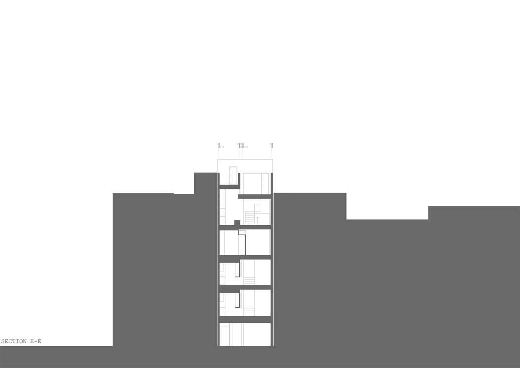 Gallery of Checker Box Office Complex / Arsh Design Group - 35