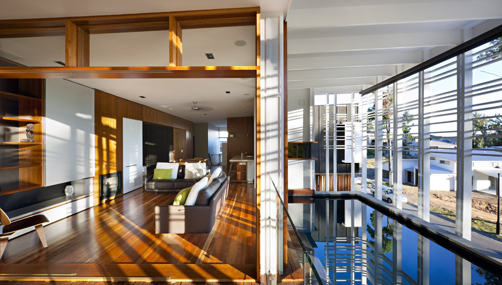 Gallery of Stonehawke House / Base Architecture - 11