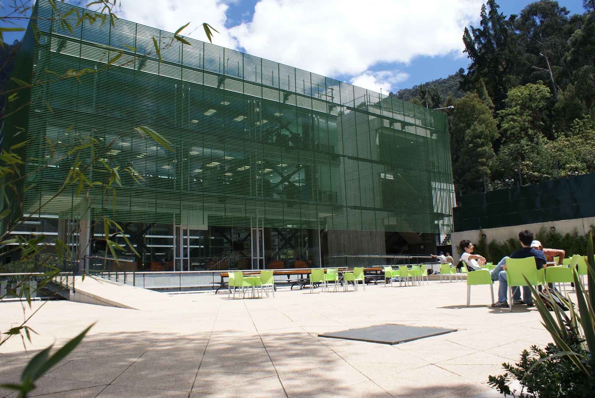Gallery of Universidad de los Andes Sport Facilities / MGP Arquitectura ...