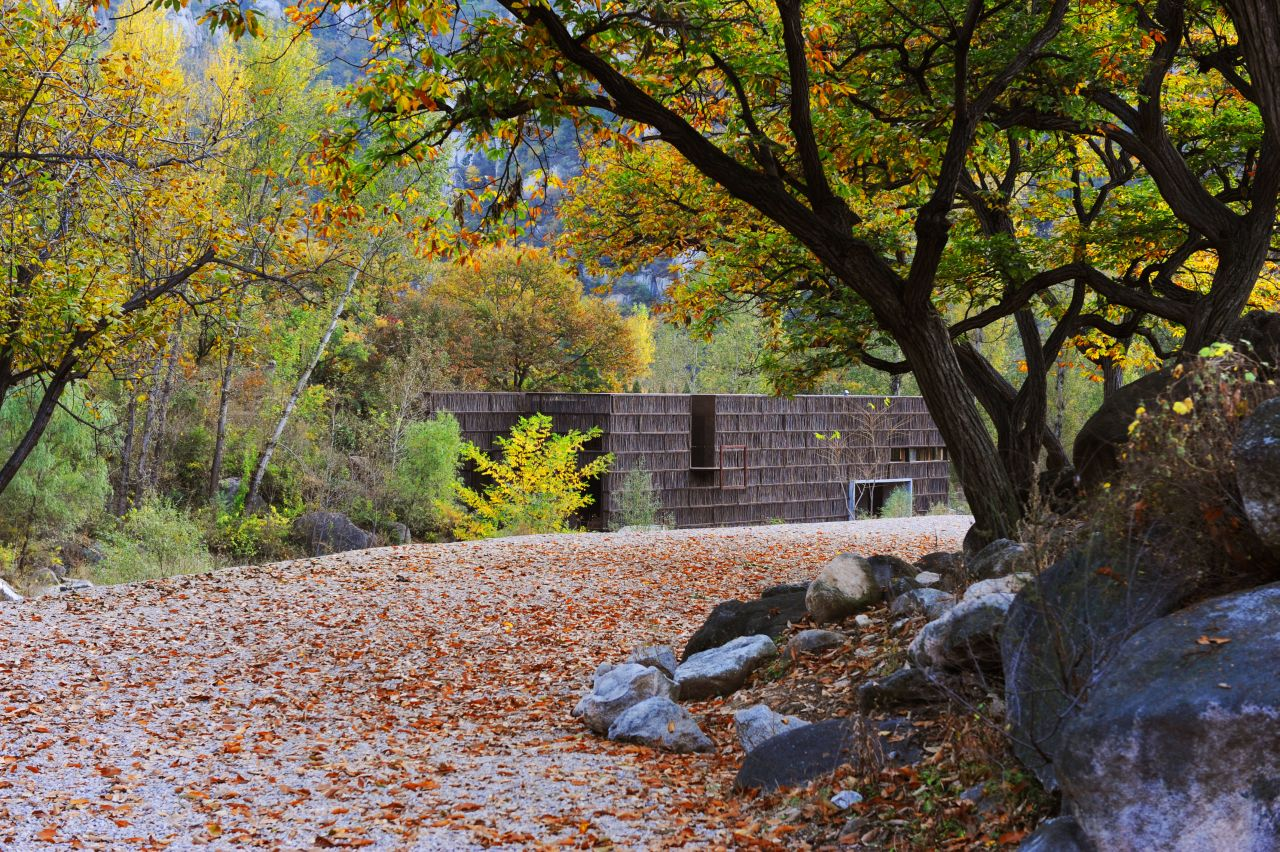 Gallery of LiYuan Library / Li Xiaodong Atelier - 10