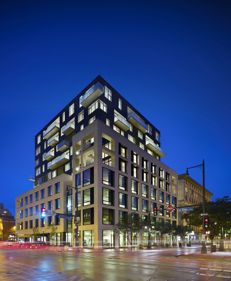 Gallery of Sugar Cube / KPMB Architects - 6