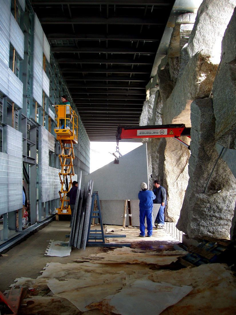 Gallery of SGAE Central Office in Santiago de Compostela / ENSAMBLE ...