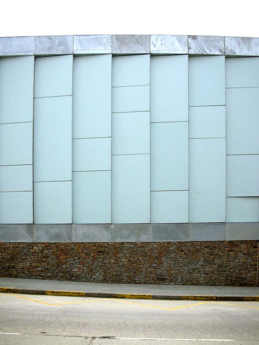 Gallery of SGAE Central Office in Santiago de Compostela / ENSAMBLE ...