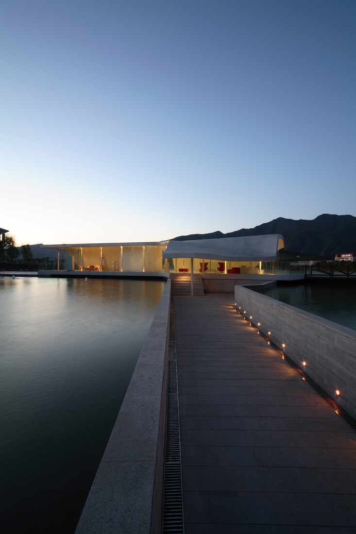 Gallery of Hong Luo Club House / MAD Architects - 22