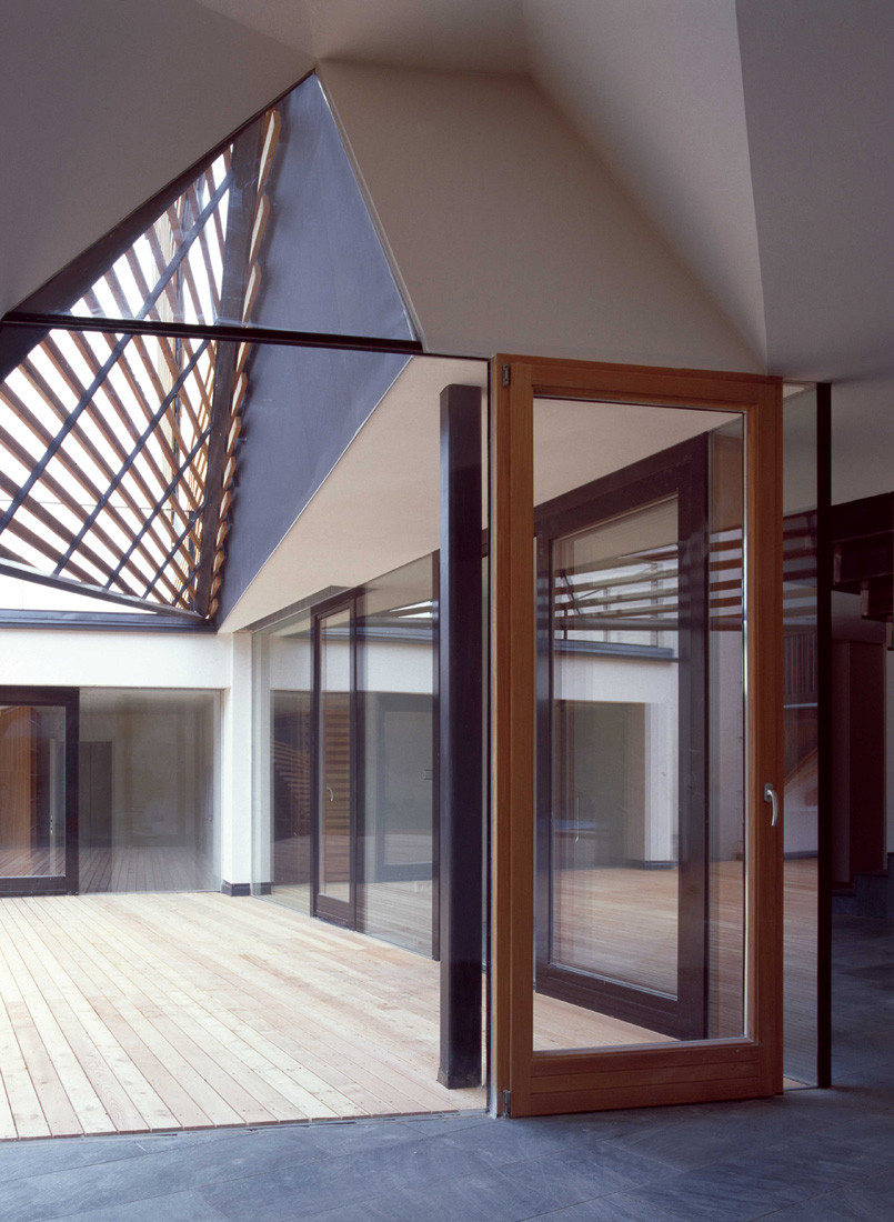 Gallery of Hotel Strata / PLASMA Studio - 15